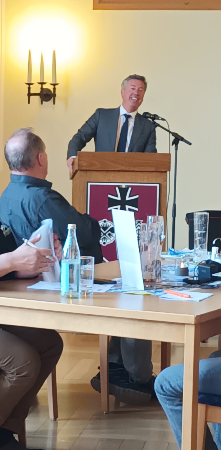 Informationsveranstaltung mit dem Geschäftsführer der Münchner ...